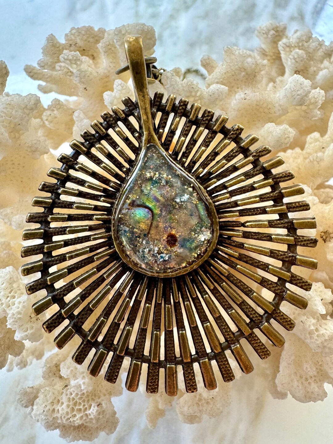 Antiqued Bronzed Plated Orgonite Peacock Pendant Necklace Sun Crystal ...