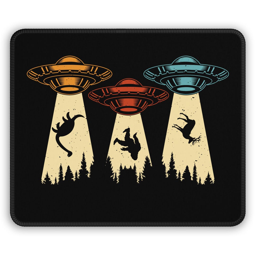 Alien Abduction Mouse Pad: Saucer Beaming up Creatures, Gamer Gift - Etsy
