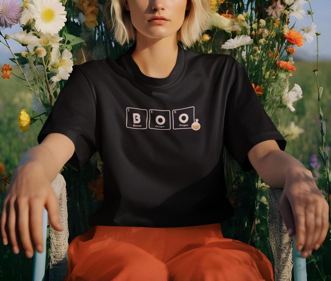 BOO Chemistry Periodic Table of Elements Poison Nerdy Halloween T-shirt ...