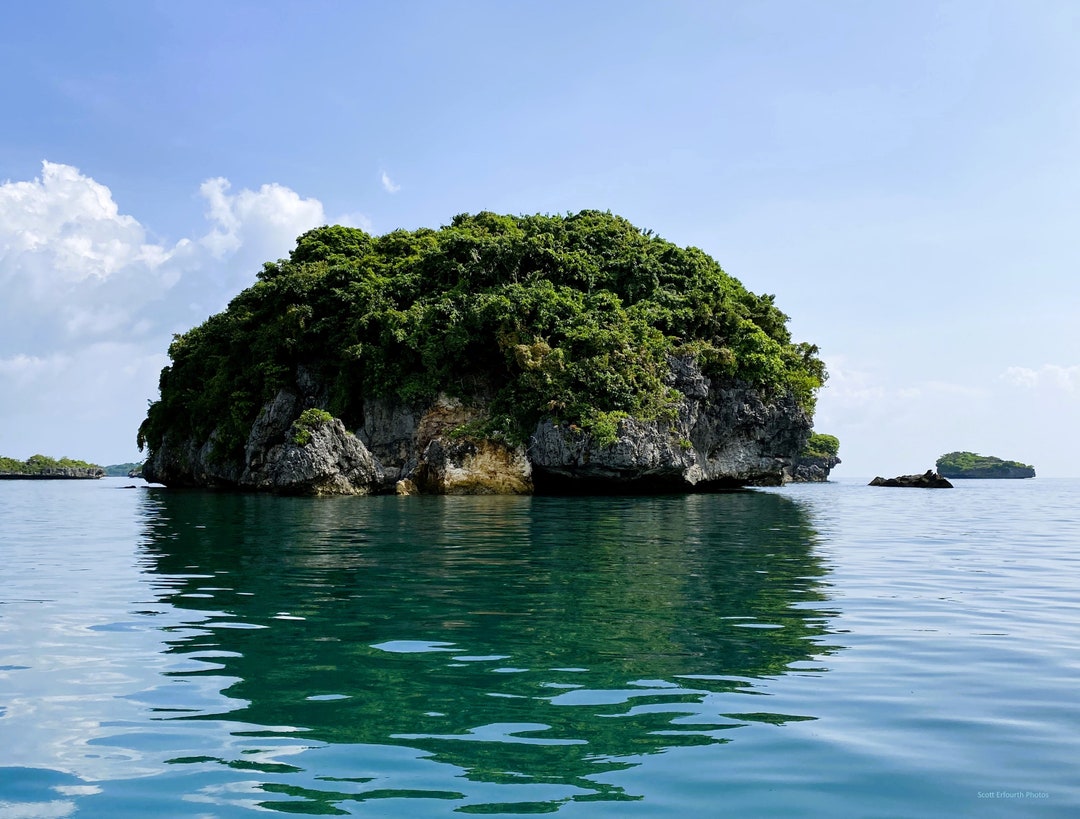 A Small Island in Hundred Islands National Park, Alaminos,pangasinan ...
