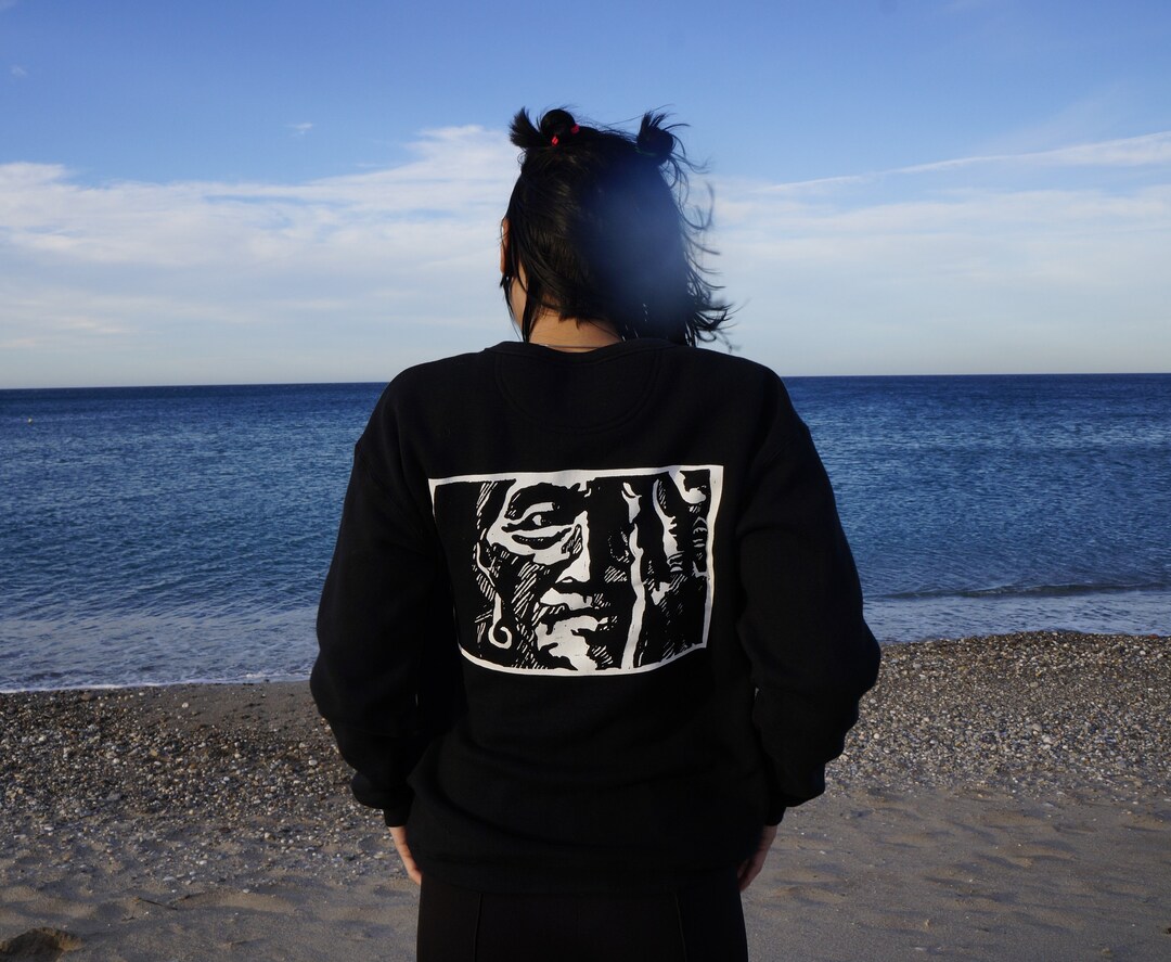 Black and White Silkprinted Unisex Crewneck by Samalalla© - Etsy