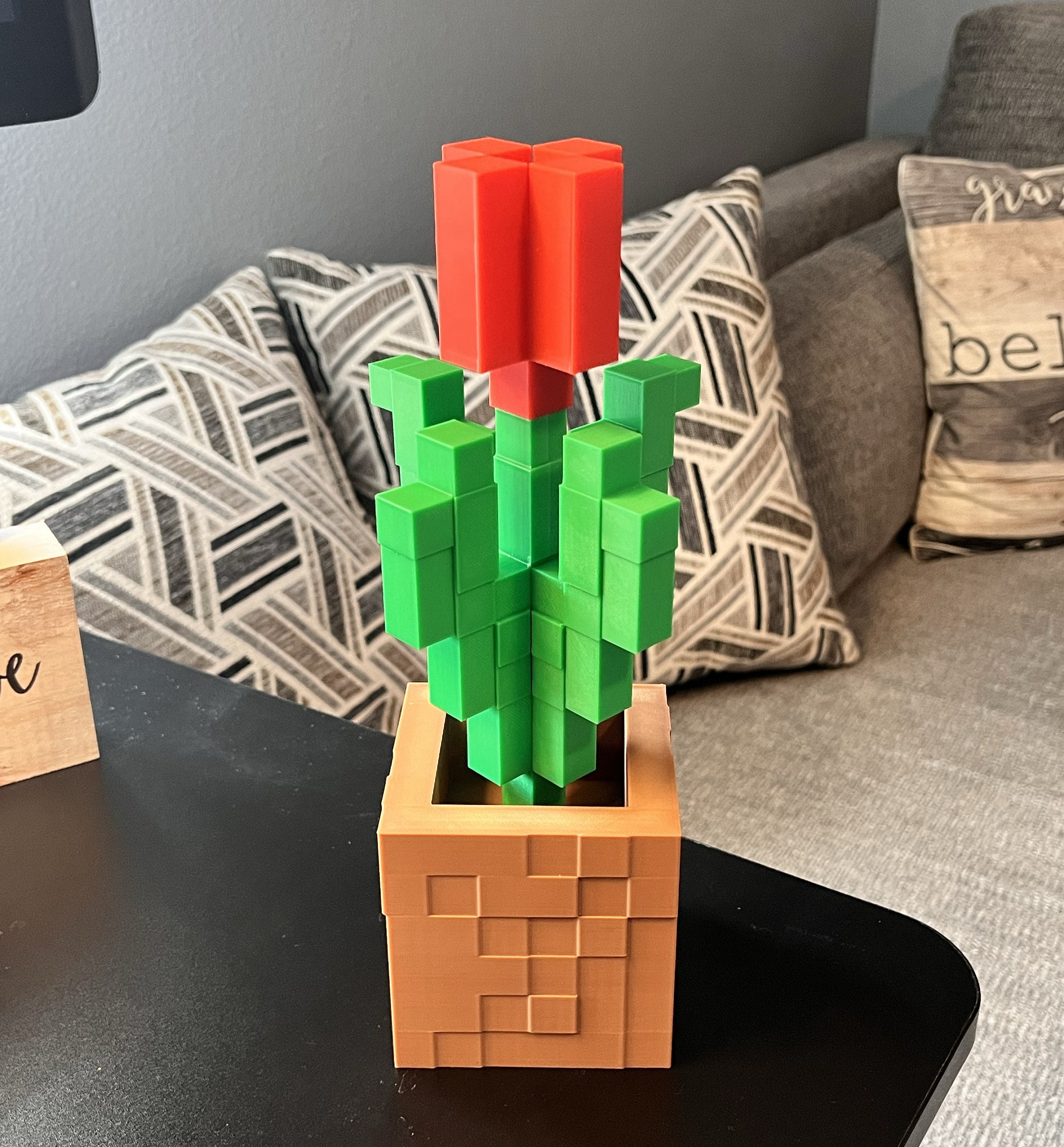 Minecraft Style Tulip - Custom Colors - Desk Accessory - Minecraft ...