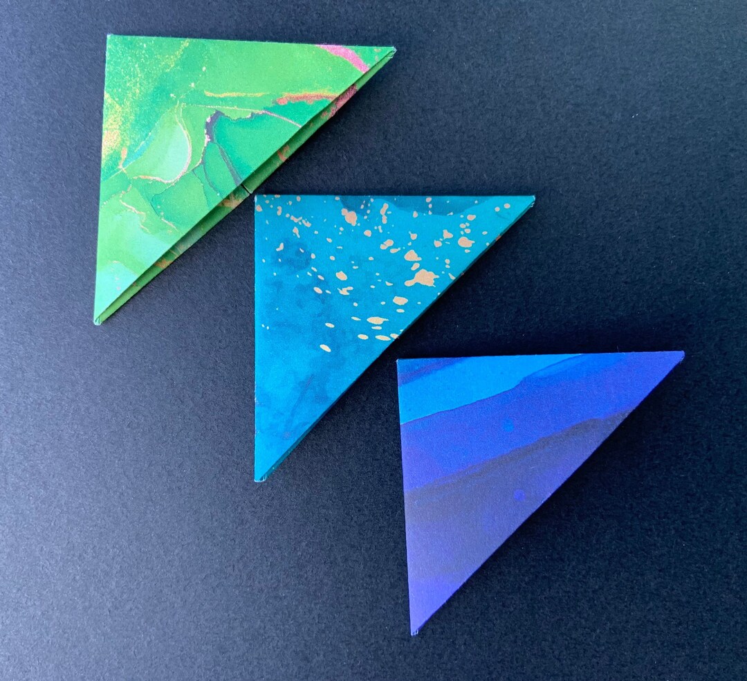 Origami Corner Bookmarks Set of 3 Folded Paper Bookmarks Blue Green ...