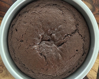 Best Recipe Moist Chocolate Cake - Easy, Rich Fluffy Cake Made at Home ...