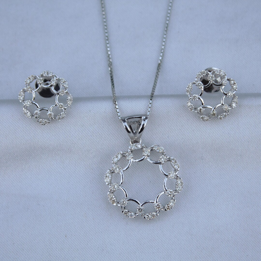 18k White Gold Diamond Jewelry Set: Minimalist Pendant Necklace & Stud ...