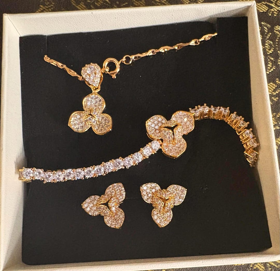 Romdoul Jewelry Set - Etsy