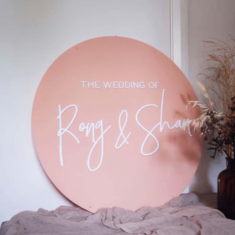 Round Acrylic Wedding Sign | Wedding Welcome Sign | Personalized Sign ...