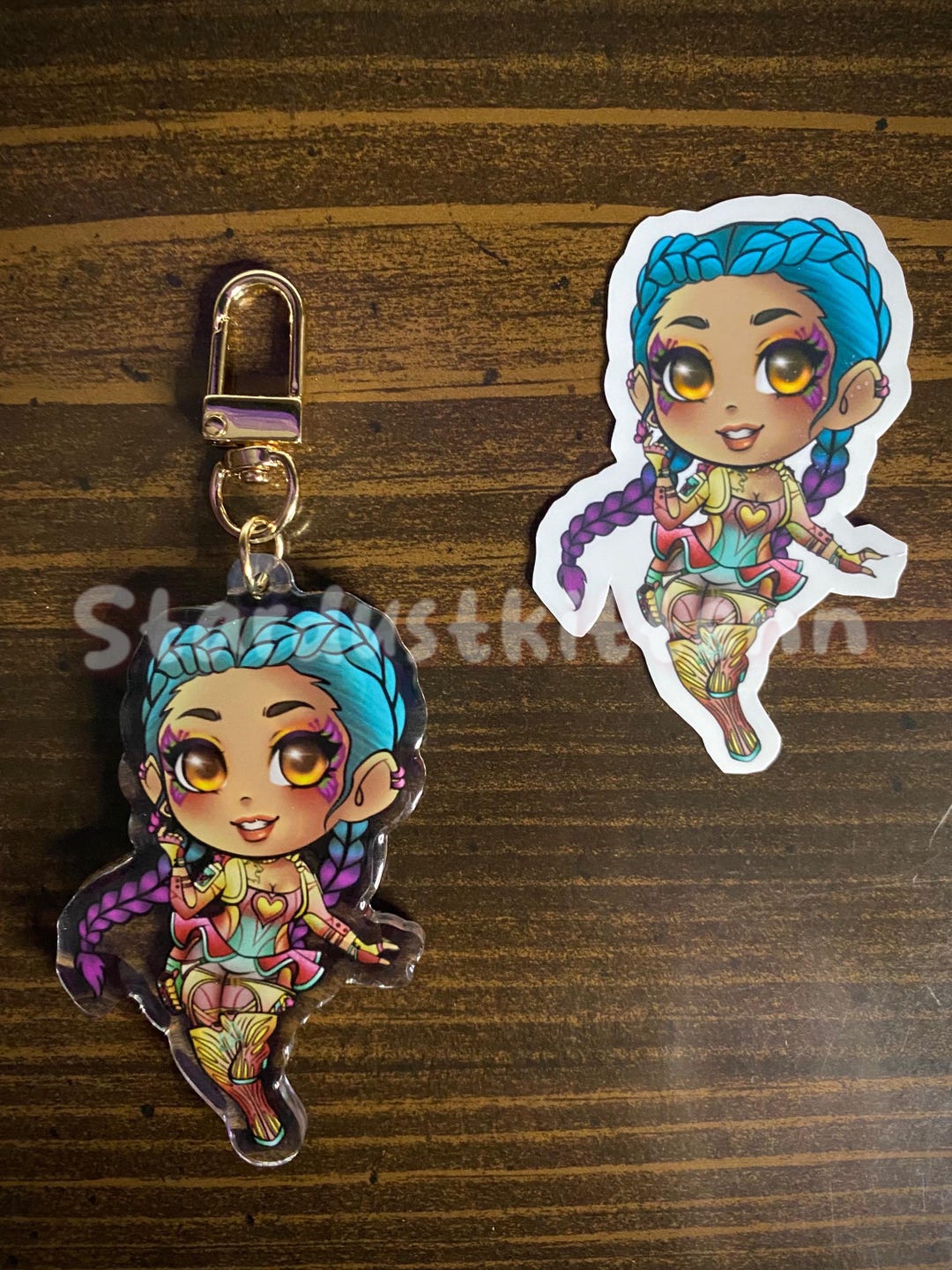 Apex Legends - Sherbert Sunset Loba - Epoxy Keychains and Vinyl ...