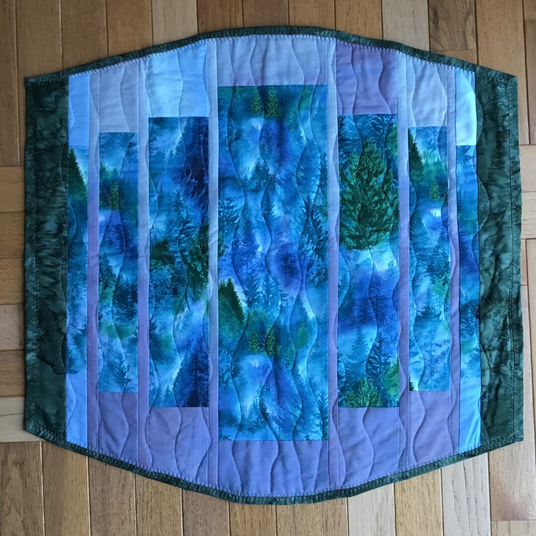 SERENITY….23”L X 24”W. Soothing Wall Hanging Quilt, Purple and Green ...