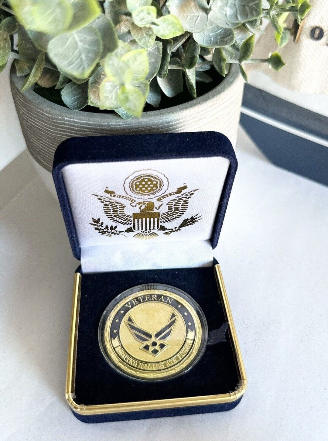 NEW USAF U.S. Air Force Veteran With Eagle and Flag Challenge Coin With ...