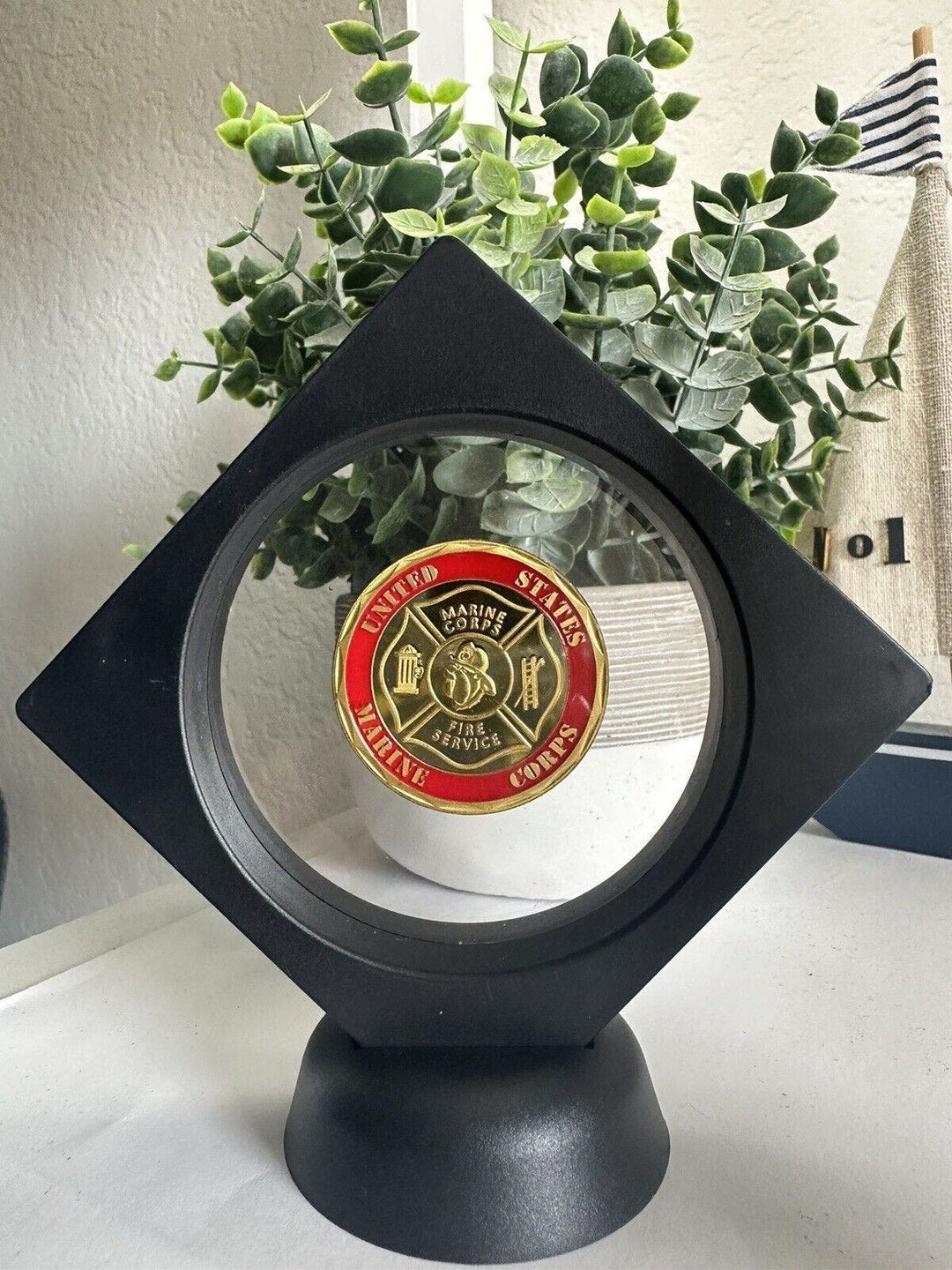 US MARINE CORPS Fire Service Challenge Coin With 3D Display Case - Etsy