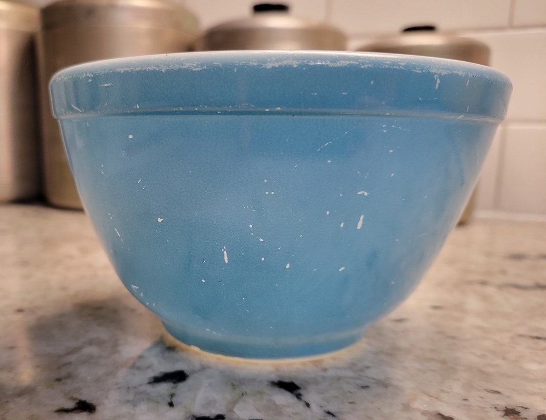 Vintage Glass PYREX Mixing Bowl Primary Color Blue Small - Etsy