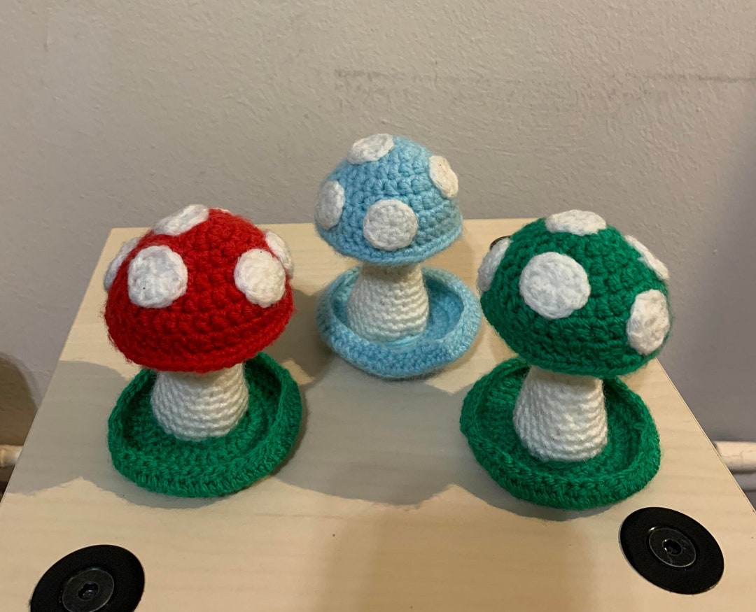Crocheted Toadstool Earring Holder and Ring Dish - Etsy