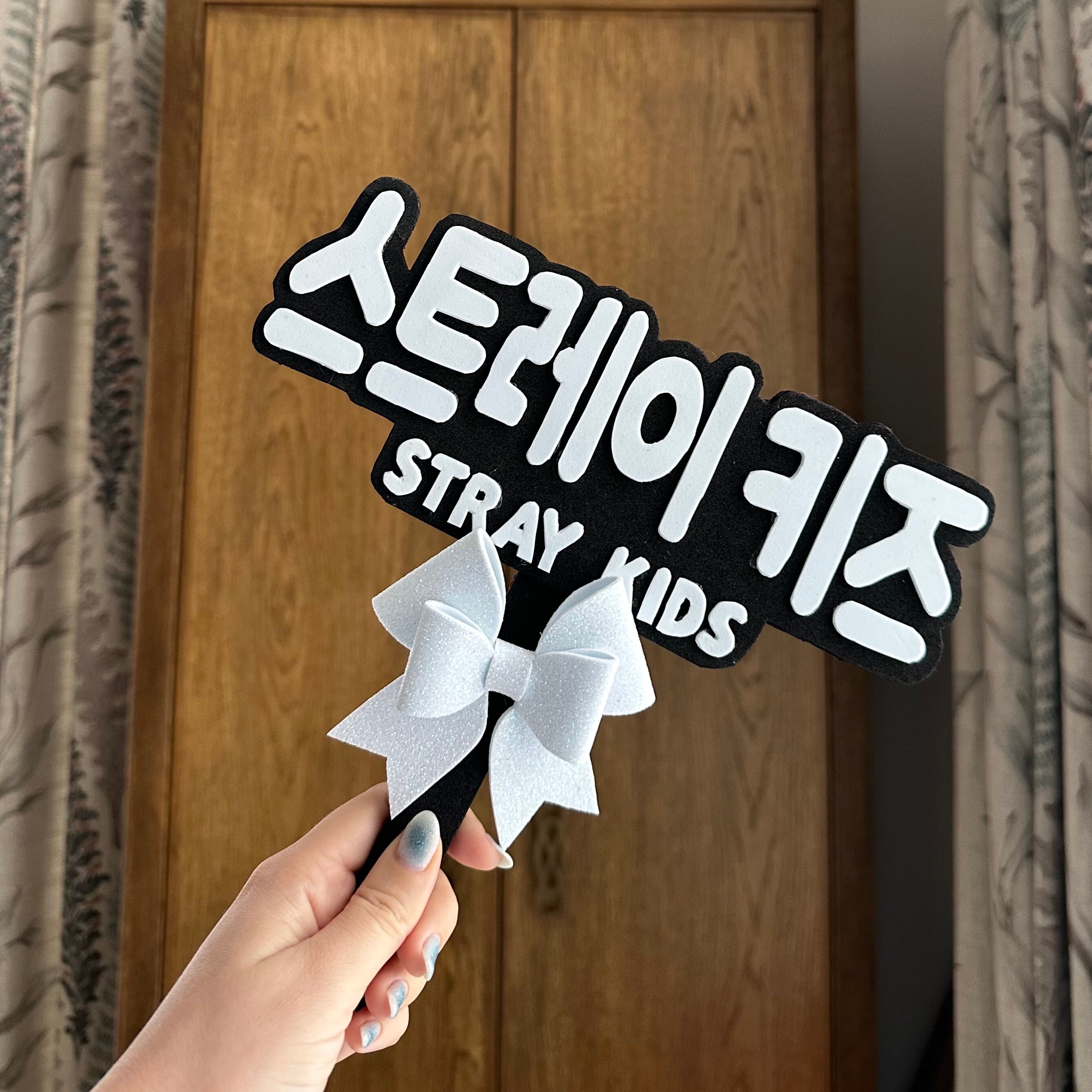 Kpop Custom Mini-hand Banner Enhypen, Ateez, TXT, Stray Kids, IVE ...