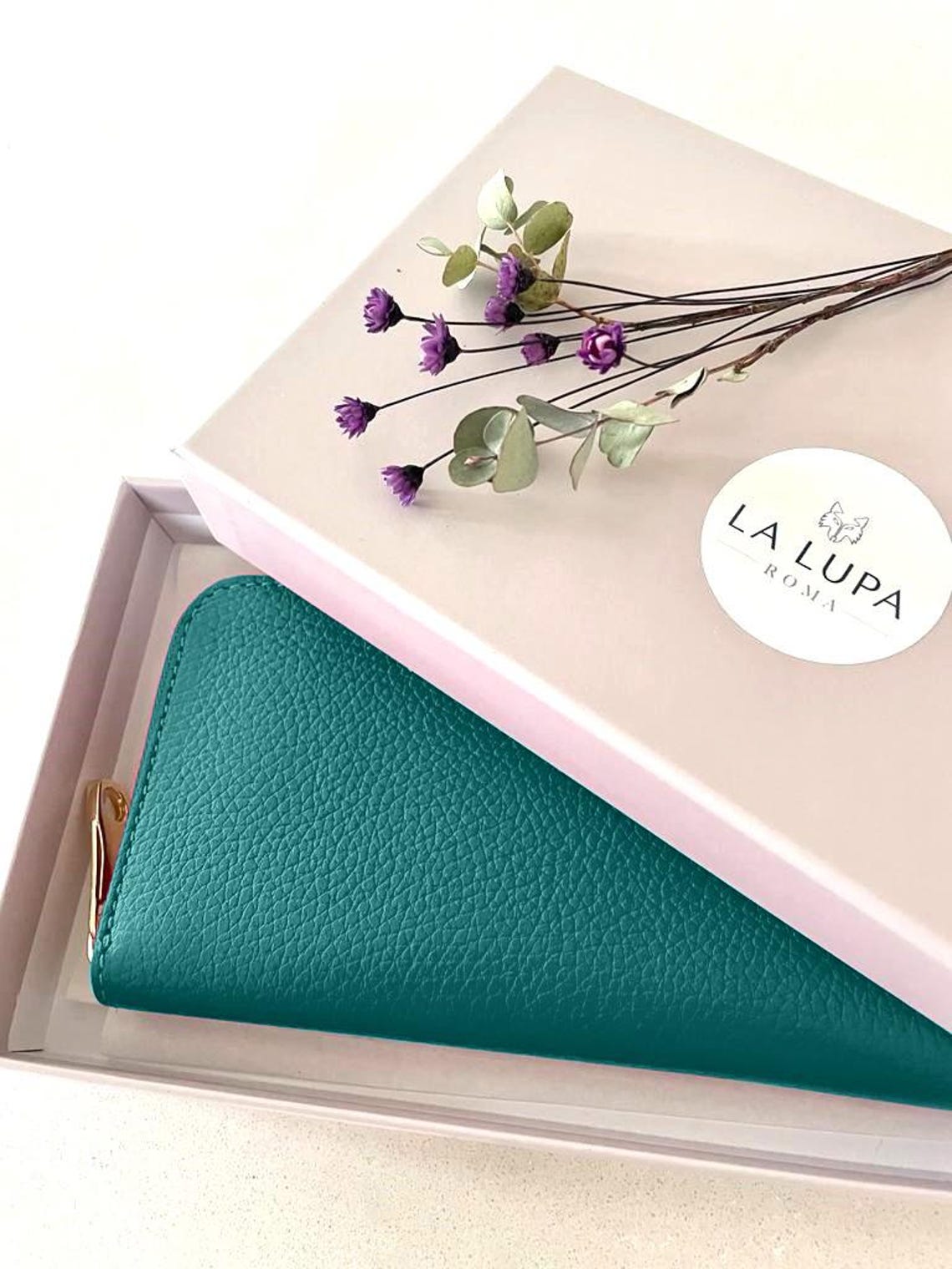 Lara Wallet in Luxury Italian Leather. A Stylish and Affordable ...