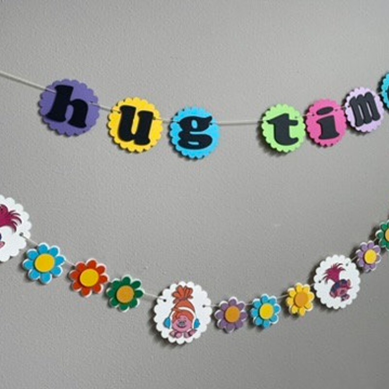 Queen Barb Invitation - Etsy