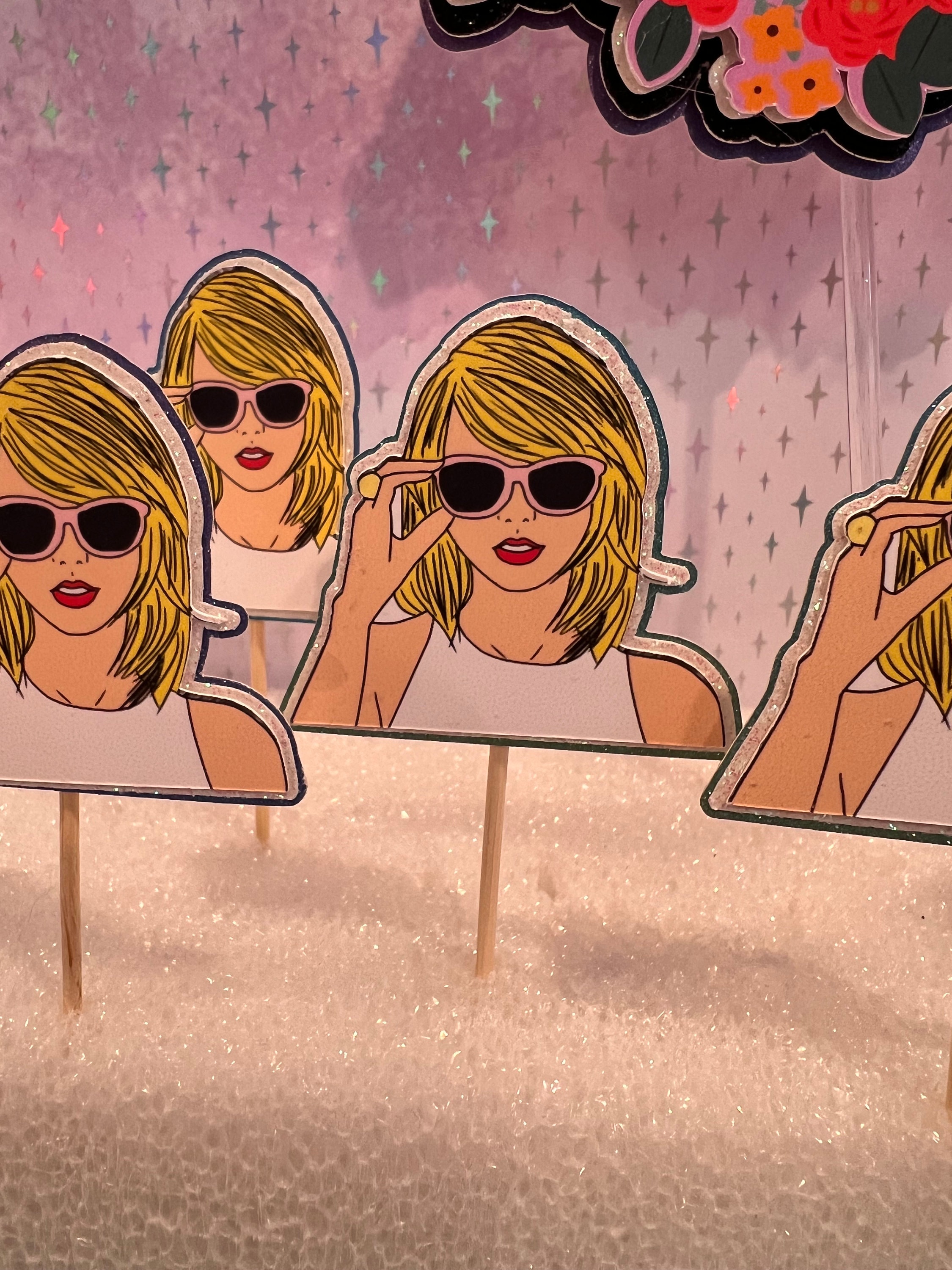 12 Taylor Swift With Sunglasses Cup Cake Toppers - Etsy