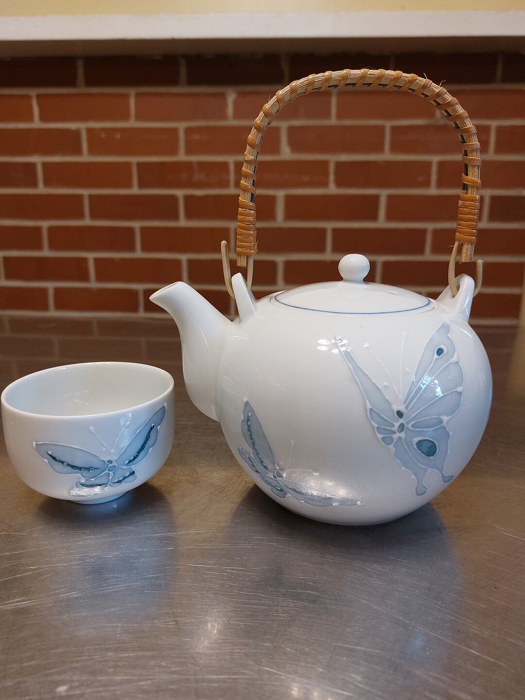 Vintage Classic Tea Pot Made in Japan Porcelain Butterfly White Wood ...