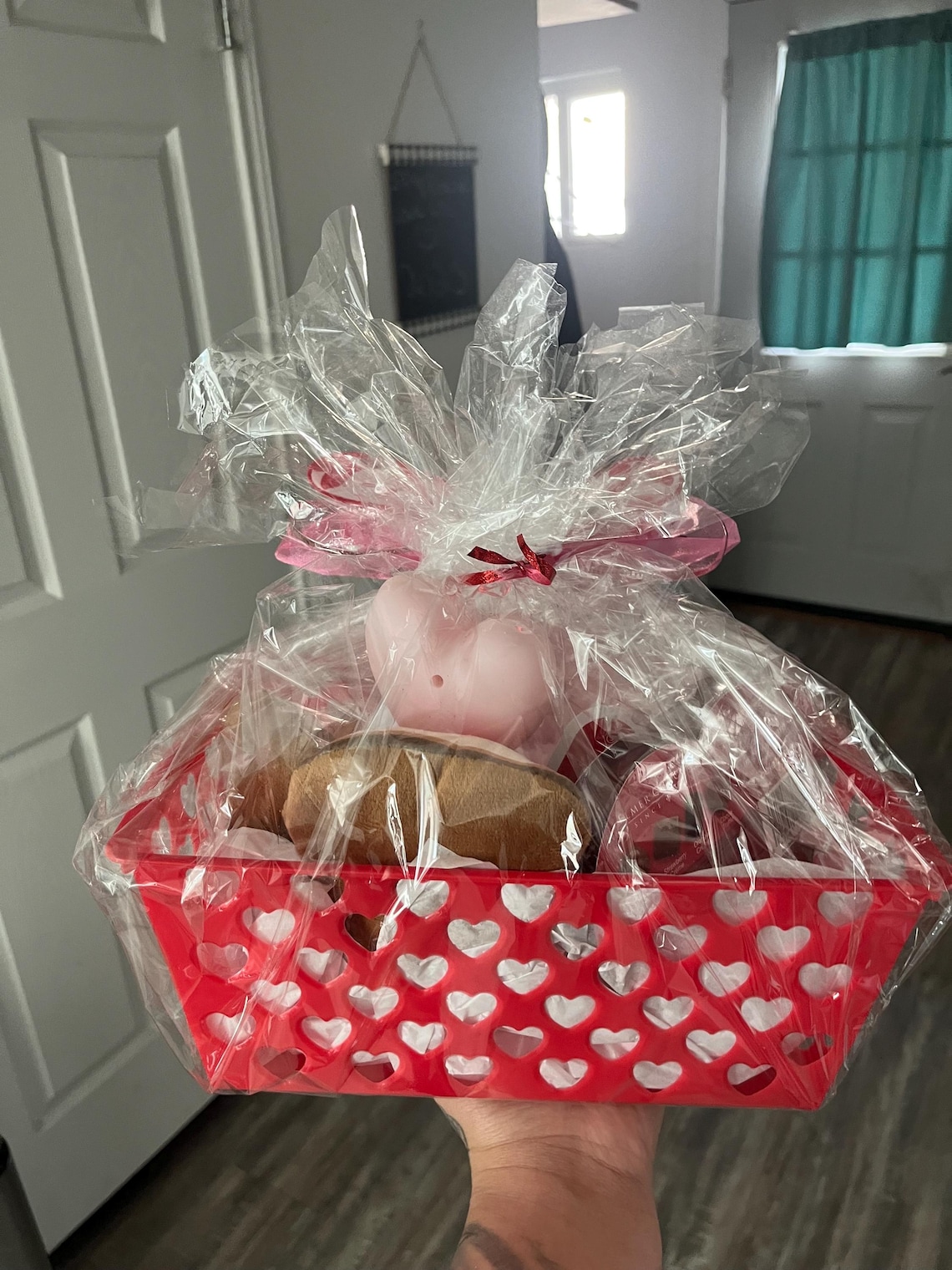 Valentine’s Day Gift Basket Best Friend Basket Red and Pink - Etsy