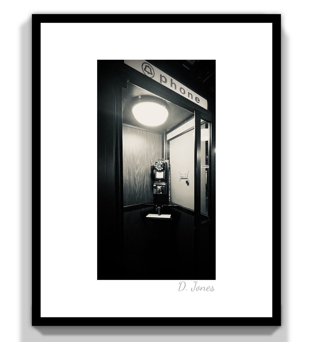 Las Vegas, Nevada ‘dial Tone’ Art Deco Design Telephone Phonebooth ...