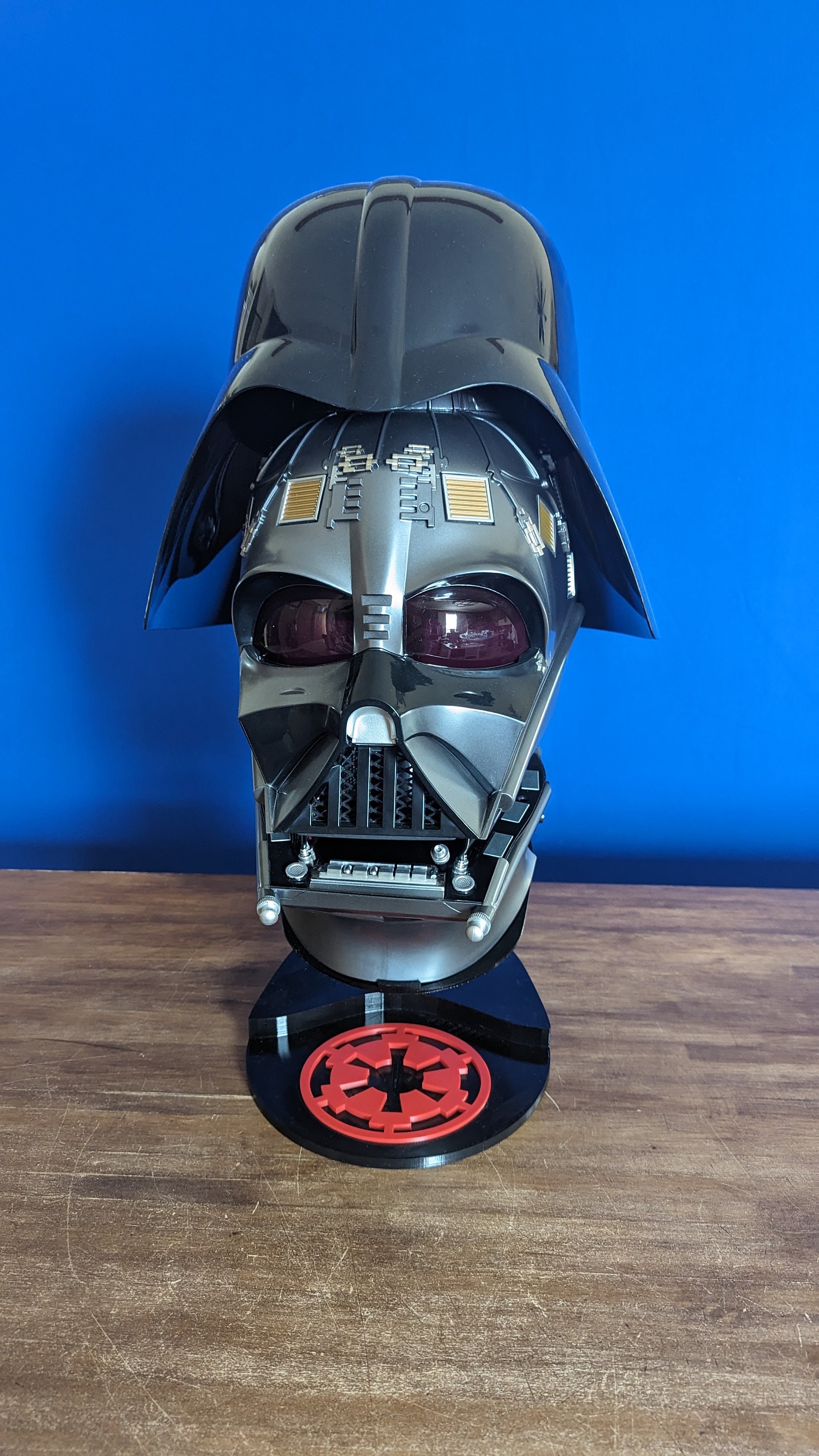 Vader Helmet Stand - Etsy
