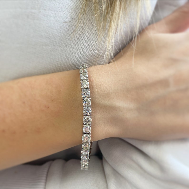 15 Carat Diamond Tennis Bracelet, Huge Diamond Tennis Bracelet. Big ...