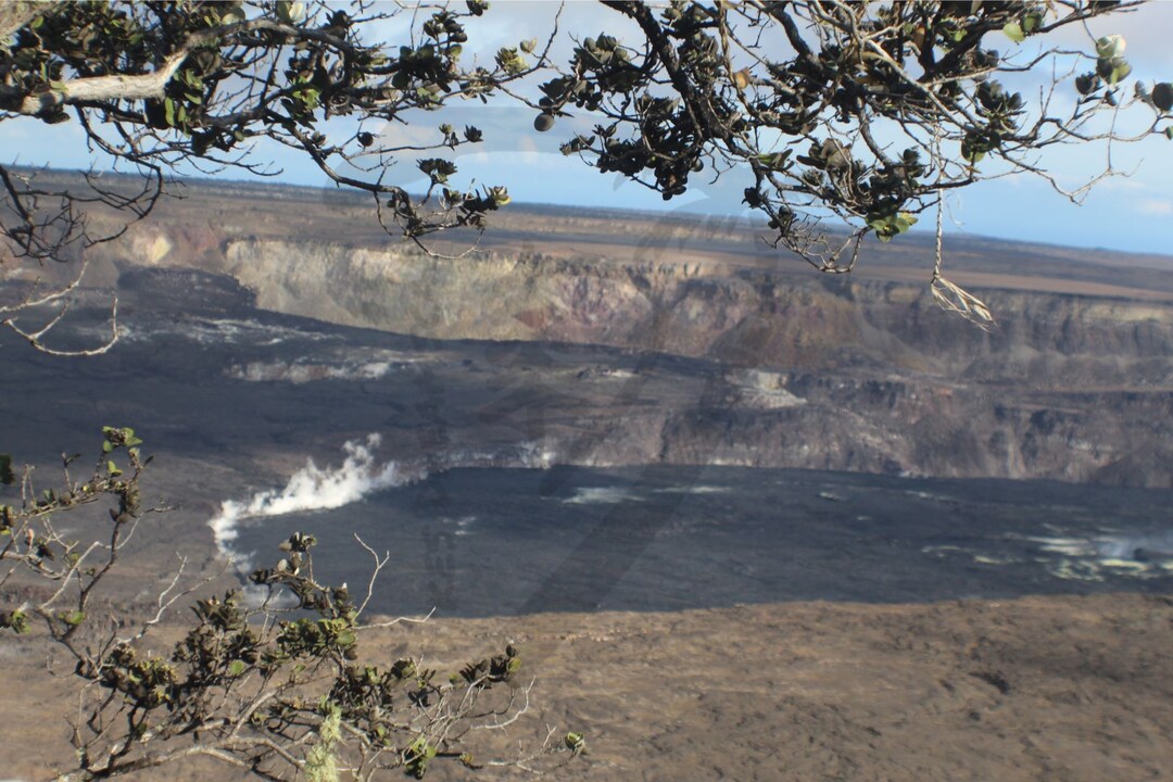 Kilauea Summit Caldera in Volcanoes National Park - Etsy