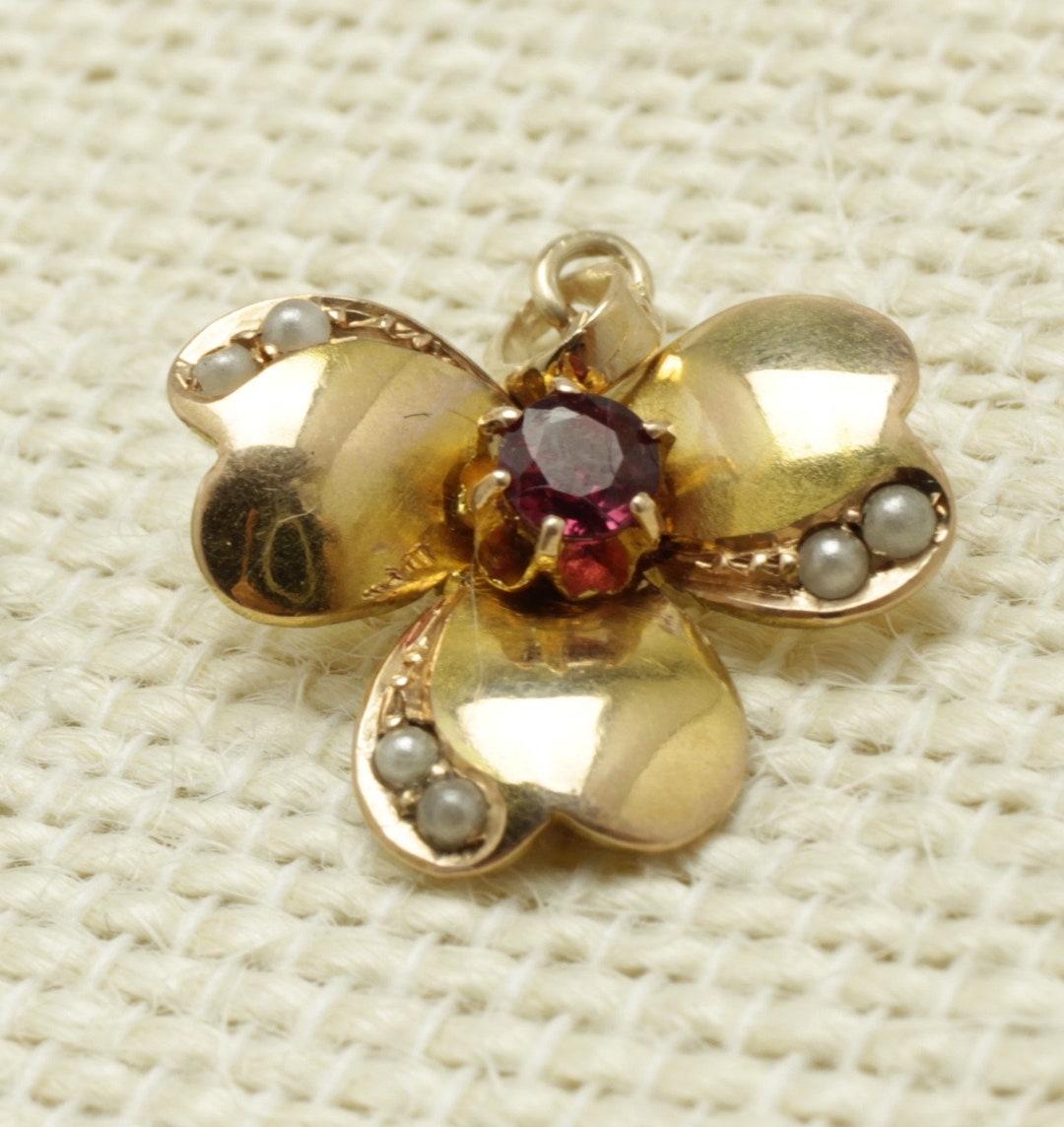 Vintage 3 Leaf Clover Ruby Pearl Pendant 14k Yellow Gold Pendant - Etsy