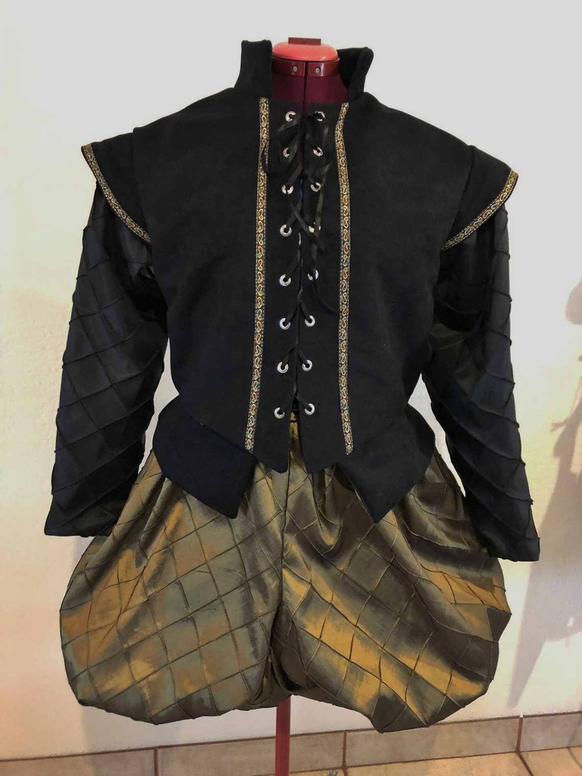 Elizabethan Renaissance Tudor Shakespearean Doublet Slops/breeches ...