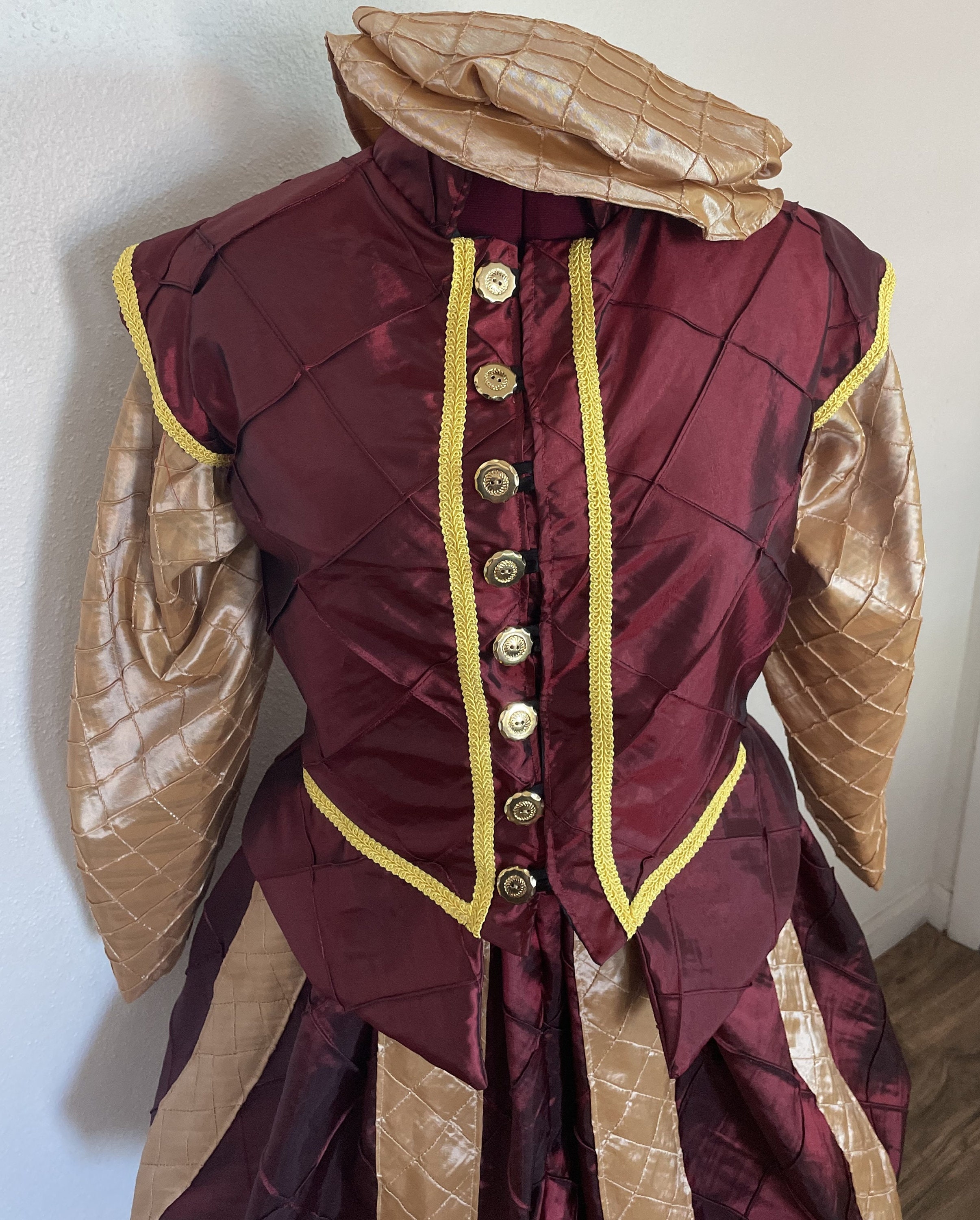 Elizabethan Tudor Renaissance Shakespearean Cape, Doublet, Slops & Hat ...