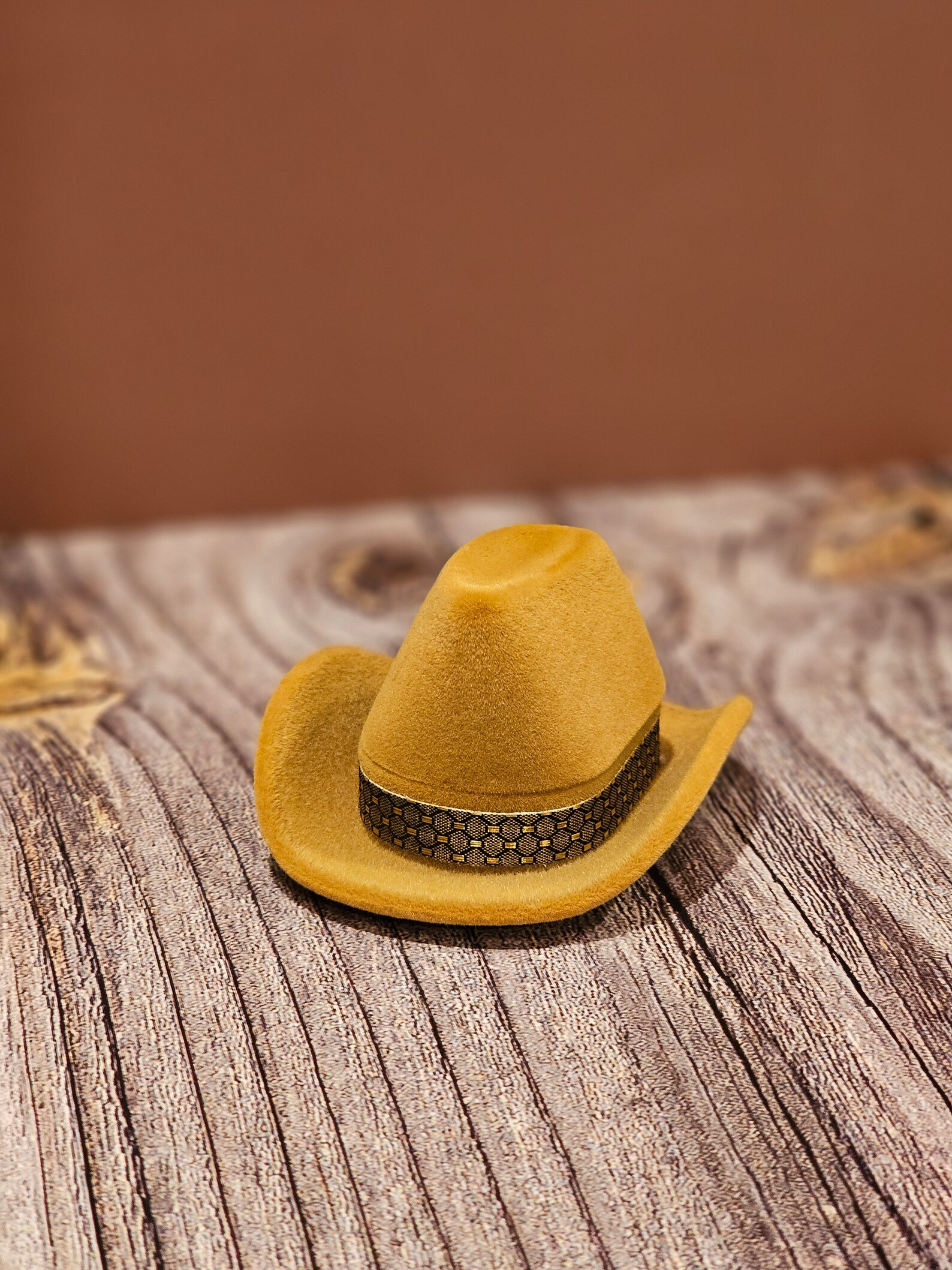 Cowboy Hat Ring Box | Southern Engagement | Brown Cowboy Hat Ring Box ...