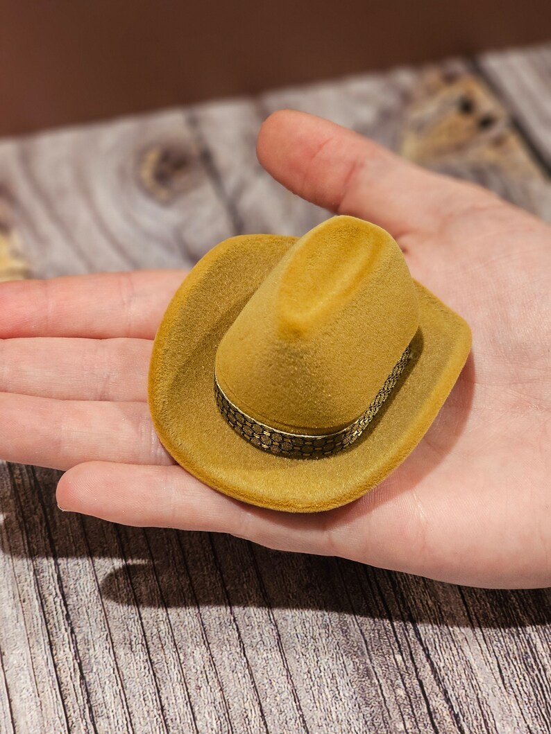 Cowboy Hat Ring Box | Southern Engagement | Brown Cowboy Hat Ring Box ...
