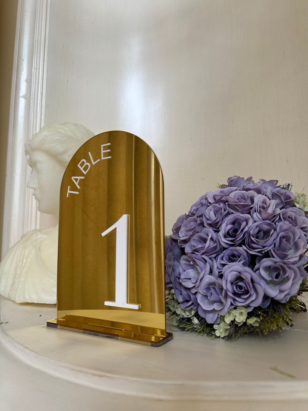 Wedding Table Number Gold Acrylic Table Numbers With Stand in Luxurious ...