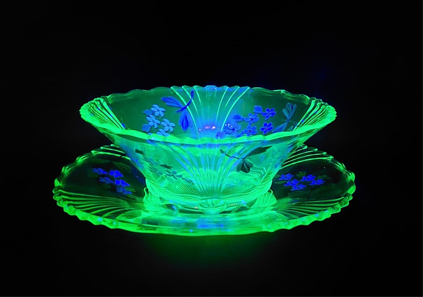 Vintage Uranium Glass Plate and Bowl Set - Etsy