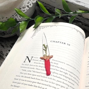 Custom Dagger Bookmarks - Handmade Book Nook Decor - Fantasy Bookish ...