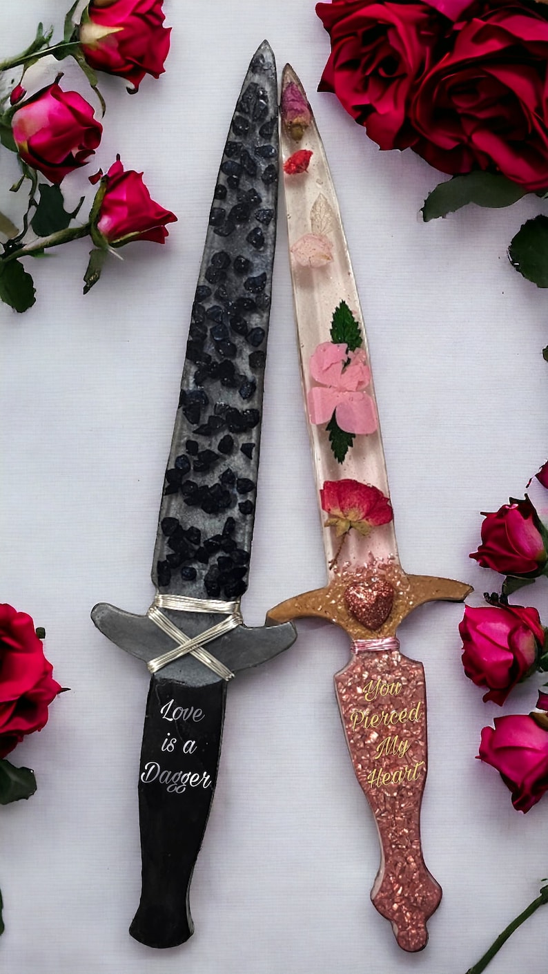 Custom Couples Daggers, Set of 2 Handmade Resin Daggers That You Can ...