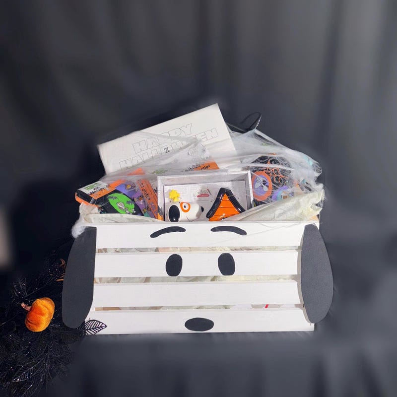 Spooky Snoopy Basket - Etsy