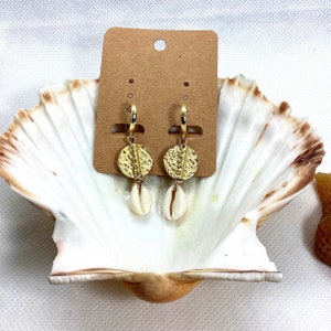 White Seashell Hammered Disc Coastal 18k Gold Plated Brass Hoop ...