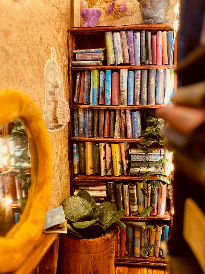 Library Book Nook Diorama Miniatures Bookshelf Insert Miniature Library ...