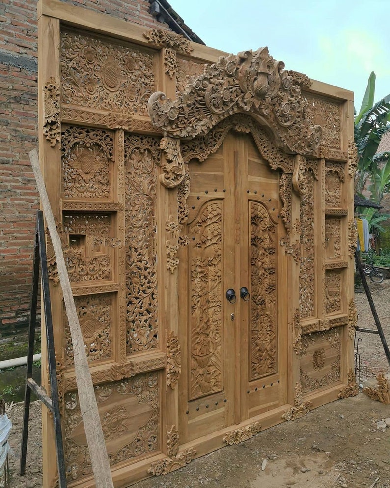 Balinese Carved Teak Wood Doors Best Carved Balinese Doors Ramayana ...