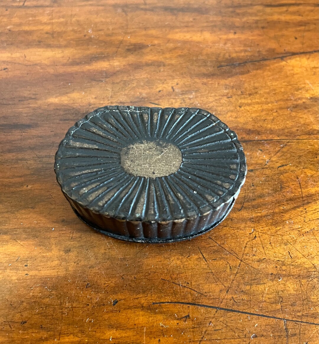 A Late Georgian Paper Mache Snuff Box - Etsy