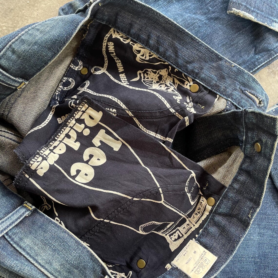 Vintage Lee Japan Made Stoned Washed Regular Straight Cut Distress ...
