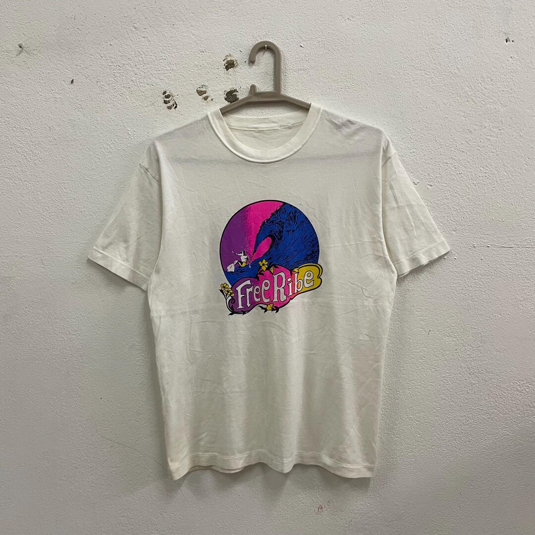 Vintage Free Ribe Graphic of A Man With Snow Board Surf in the Big ...