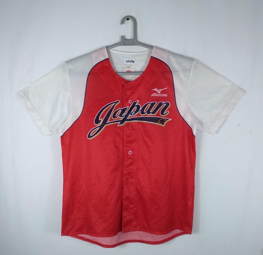 Vintage Mizuno Japanese Sportswear Brand Japan Spellout Two Tone Japan ...