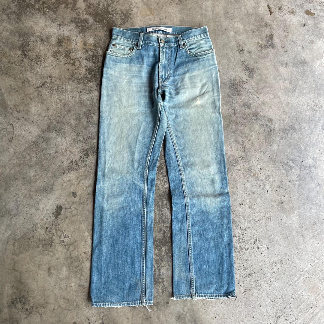 Vintage Gap Stoned Washed Design Gap Streetwear Straight Cut Ripped ...