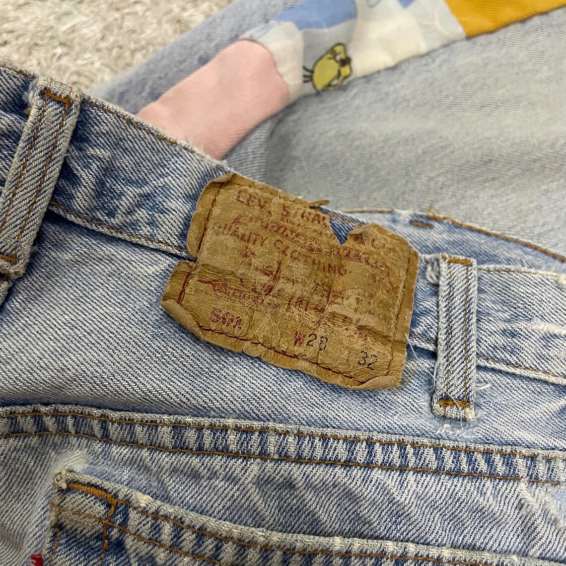 Vintage Levis 501 Stoned Washed Colourful Bird Tweety Tapped Design ...