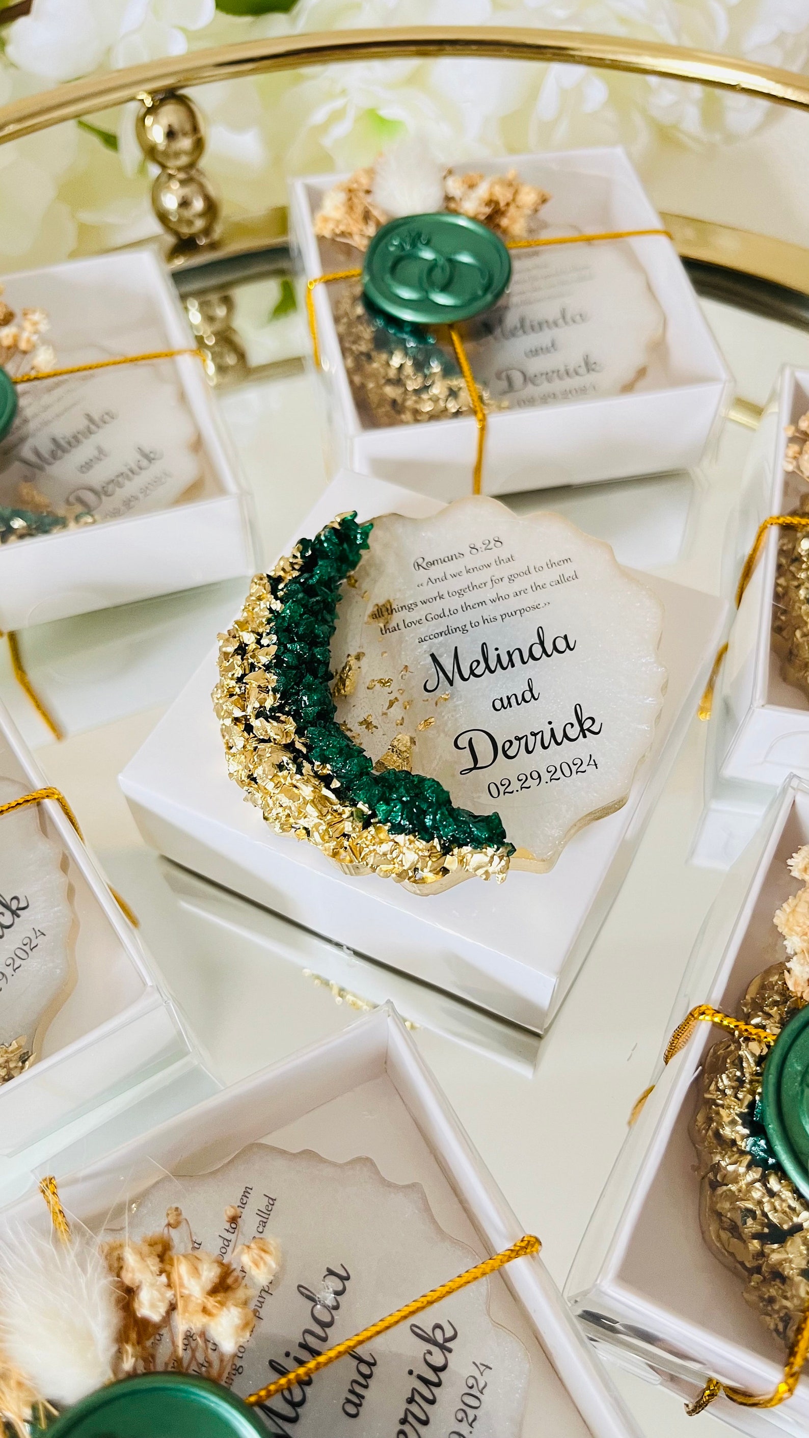 Personalized Wedding Magnet Favors: Gold Epoxy Anniversary Gift - Etsy