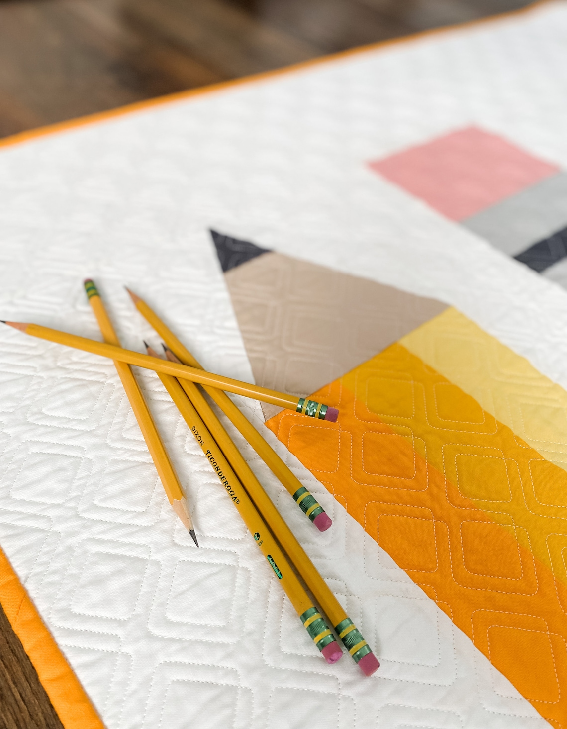 No. 2 Pencil Quilt Pattern, Pencil Quilt, Paintbrush Studio Painters ...