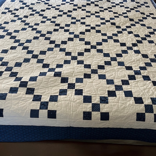 Irish Chain Quilt - Etsy