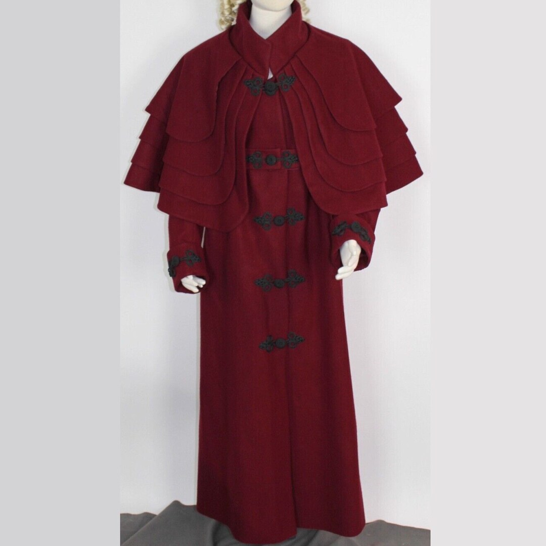 New Maroon Unisex Late Georgian and Regency Greatcoat and Garrick Wool ...